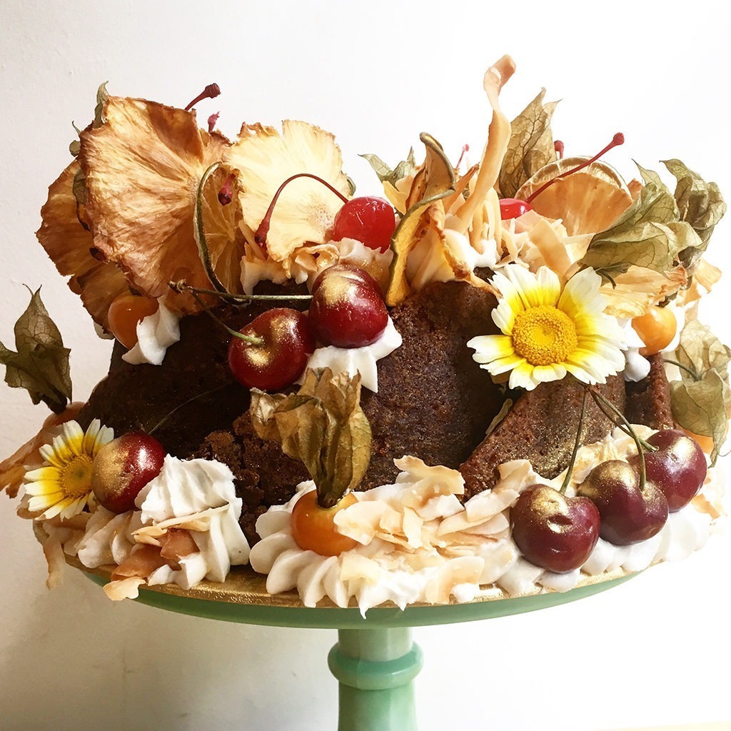 Signature Cake Design - The BouCake Love from Luisa