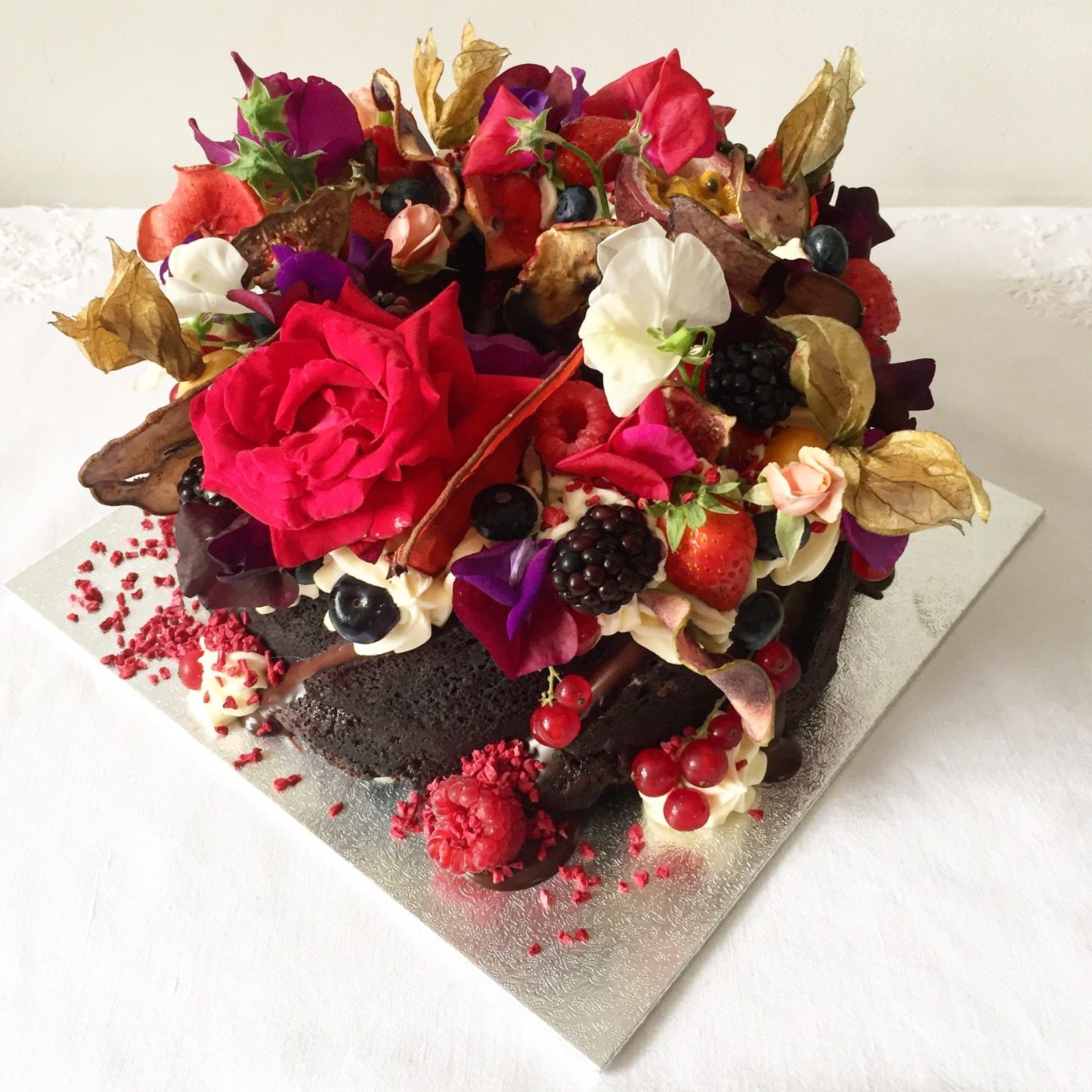 Signature Cake Design - The BouCake - Love from Luisa